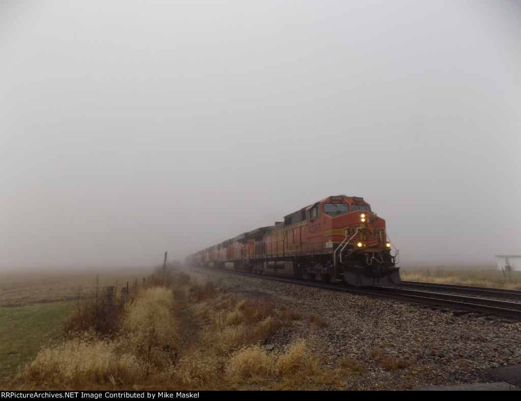 BNSF 4388